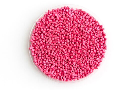 Polyethylene vs Polypropylene: What's the Difference? | Renegade Plastics