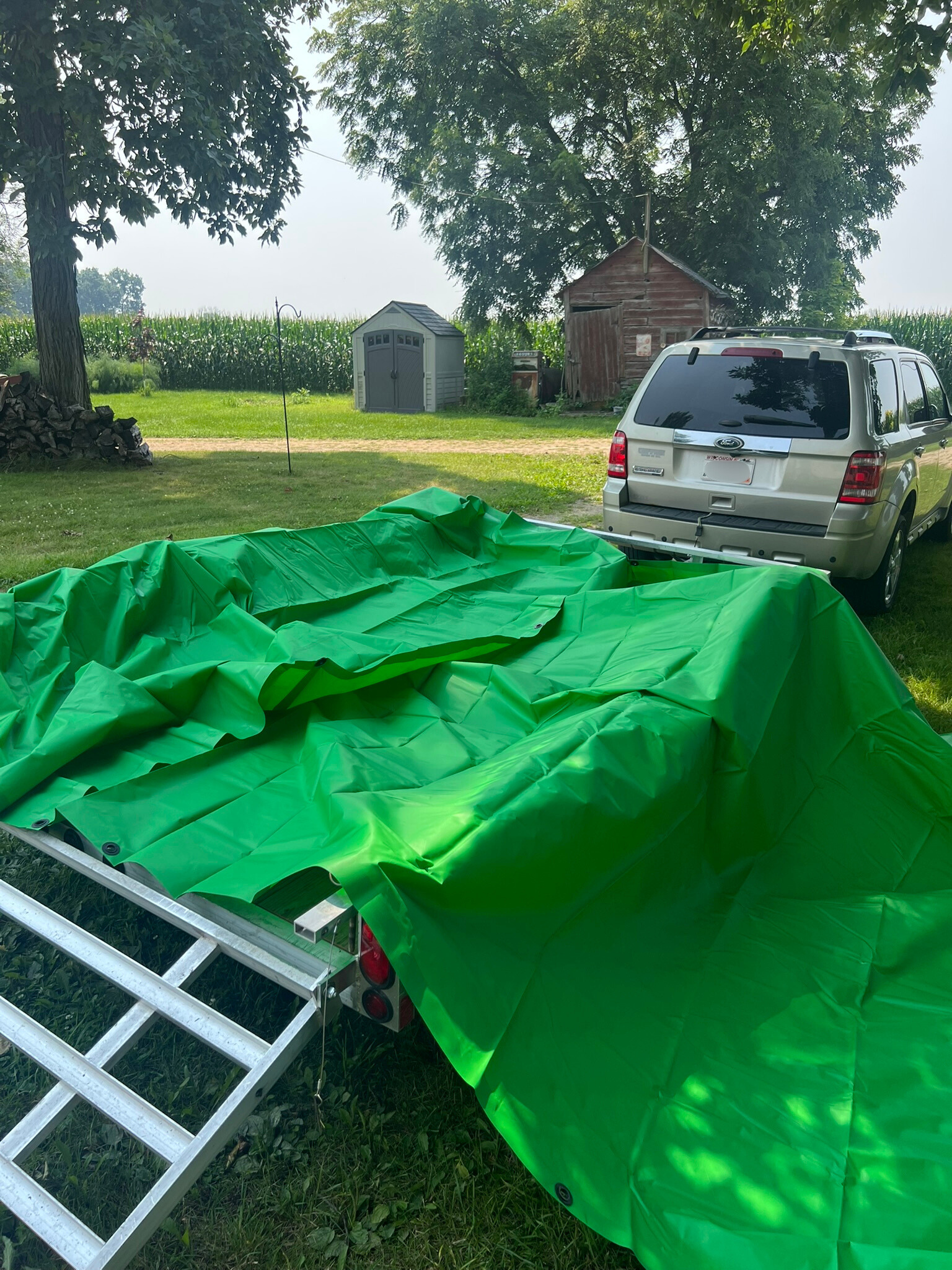 Looking for Big Coverage? Choose a Large Tarp That Performs